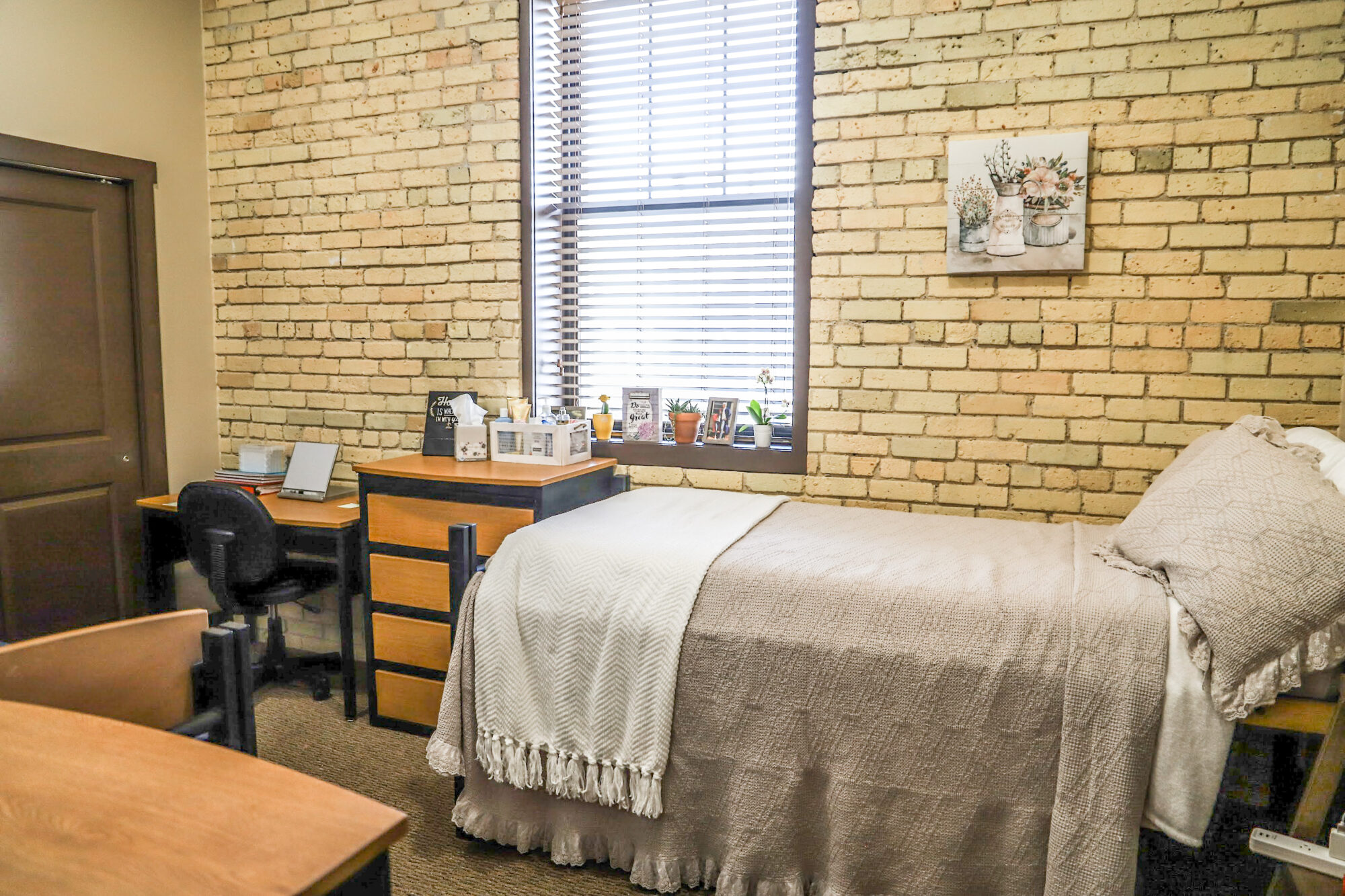 Cadillac Student Housing at Baker College | Downtown & On-Campus