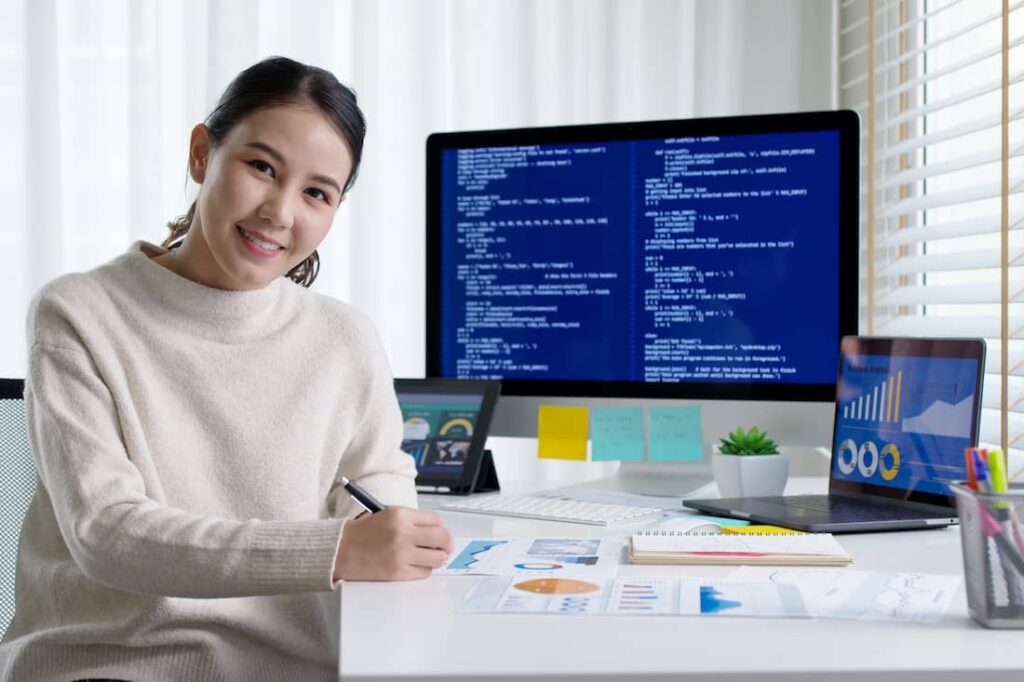 Data Analytics Degree Specializations: Finding Your Niche in Big Data