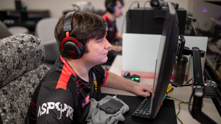 Esports at Baker College | Learn More About Our Esports Teams