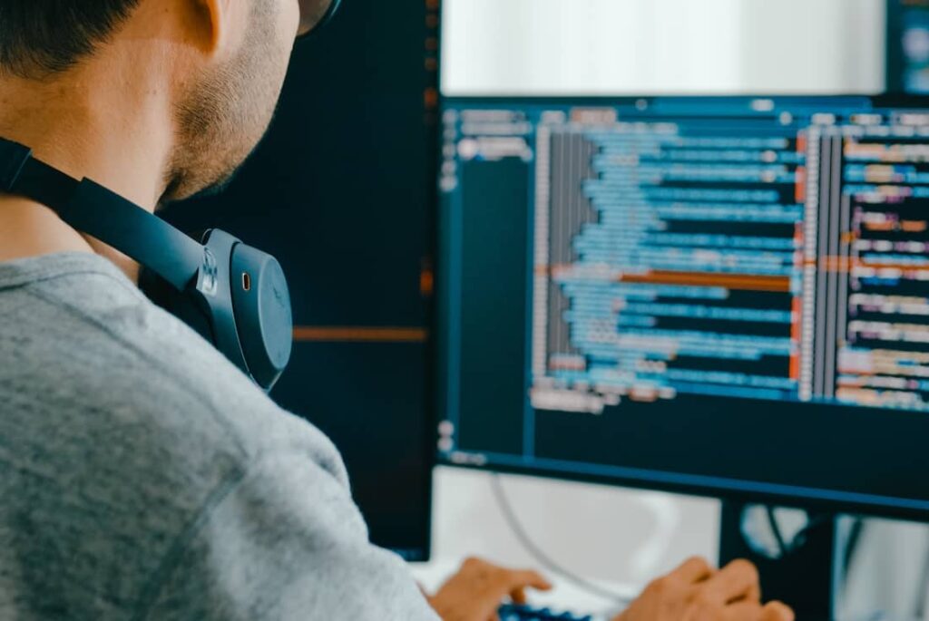 Top Careers in Web and Mobile App Development - Baker College